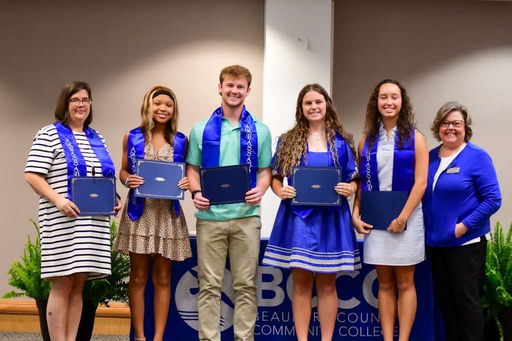 Honor Students Recognized, Louis Adams Wins Academic Excellence Award ...