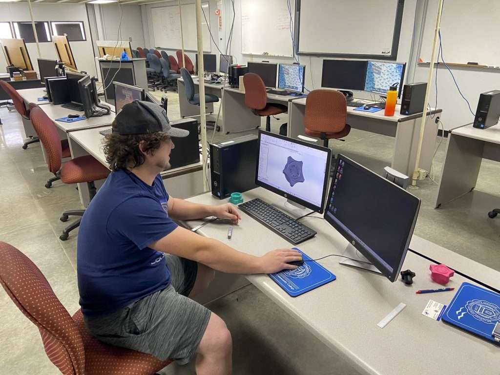 Mechanical Engineering Students Develop Adaptive Tool for Prosthetic ...